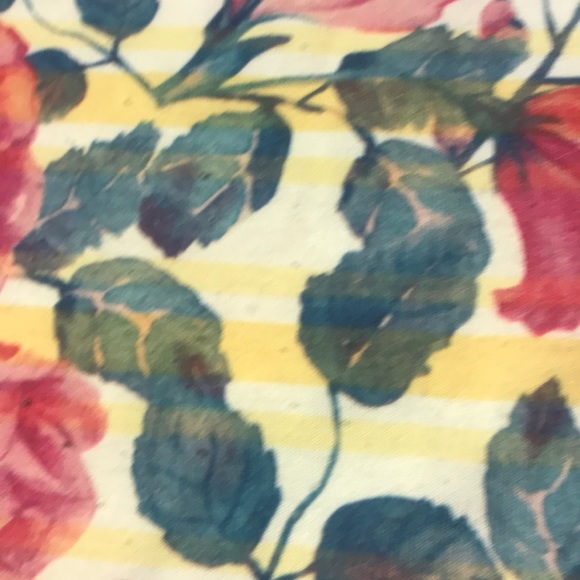 LuLaRoe | Tops | Lularoe Baseball Tee | Poshmark